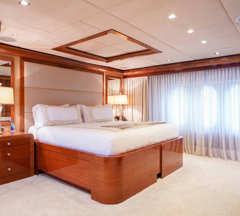 ASPEN ALTERNATIVE Yacht Charter Details, Trinity Yachts | CHARTERWORLD ...